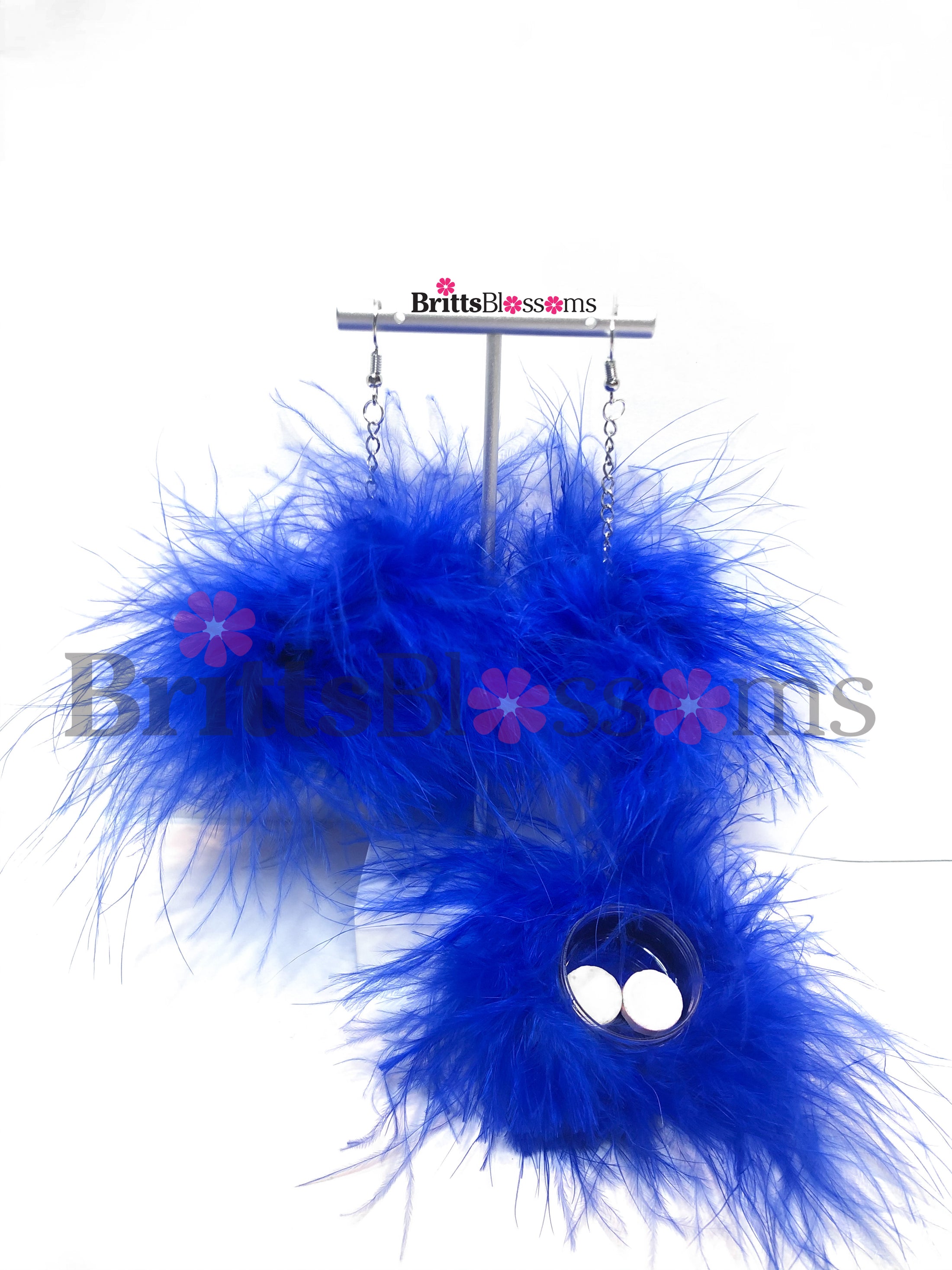 Stash Fluff Earrings – BrittsBlossoms