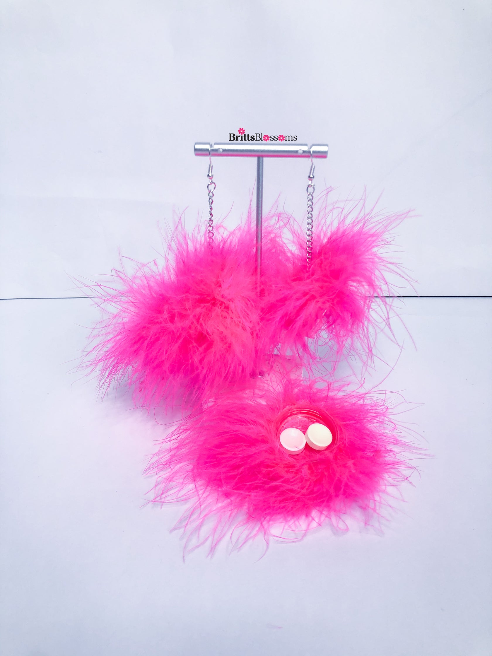 Stash Fluff Earrings – BrittsBlossoms
